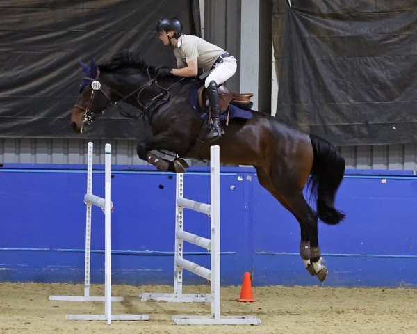 VSV student jumps into third spot at equestrian event - Virtual School ...