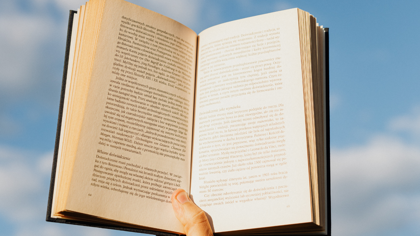 Celebrating Readers - Virtual School Victoria